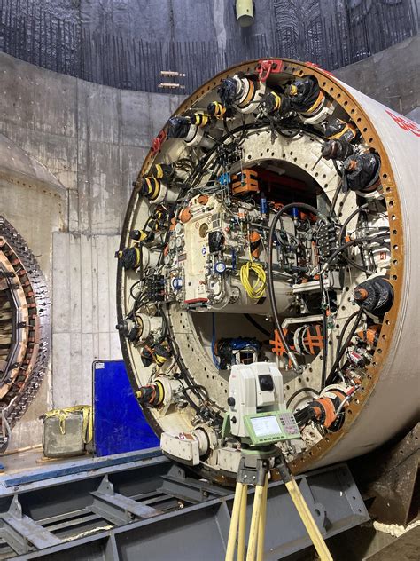 Tbm Assembly Scrolller