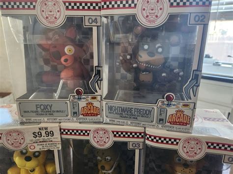 Arcade Vinyl Five Nights At Freddys Complete Set Plushtrap Foxy Golden