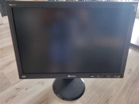 Monitor Gateway Fpd 2485w Używany System Pivot Regulowane Nachylenie