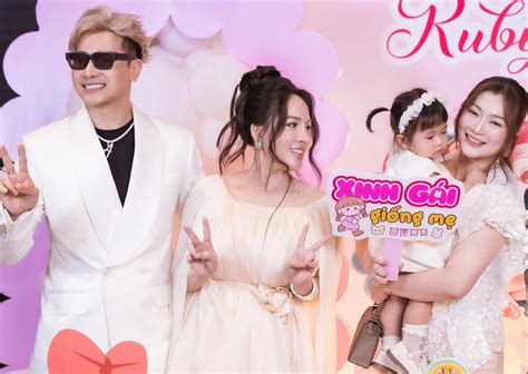 Thanh Trúc Bế Con Gái đi Tiệc đầy Tháng Con Chu Bin Ngôi Sao