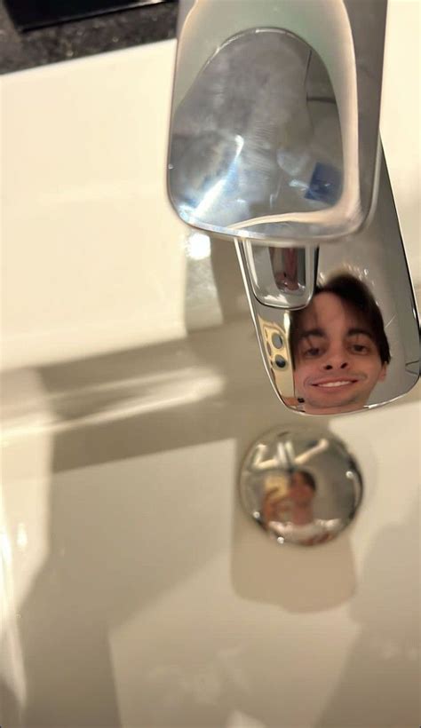 Pin De Robleis Music En Robleis Humor De Minions Imagenes De Gamers Humor De Twitter