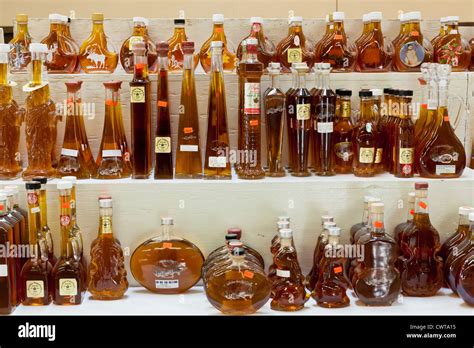 Maple Syrup Display In Various Bottles Fonda Fair Montgomery County New York State Stock