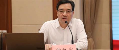 江苏省委办公厅副主任仲红岩已履新南京市中国共产党硕士秘书长研究室新浪新闻