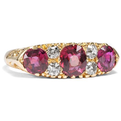 The Lips Of Julia • Romantic Antique Gold Ring With Rubies And Diamonds