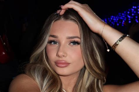 Rookie Golfers Stunning Girlfriend Turning Heads At The Masters The Spun