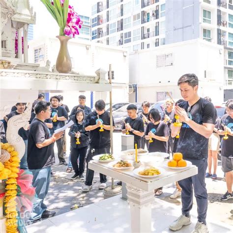 Igloo Studio 17th Birthday Party