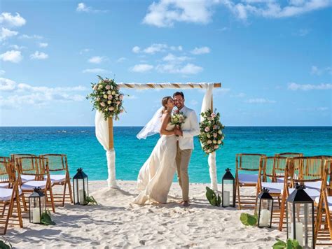 Beach Wedding Ceremony