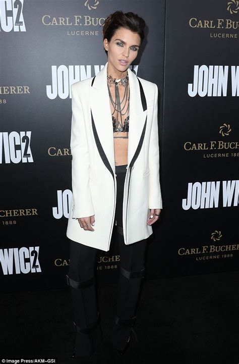 Ruby Rose Joins Keanu Reeves At La Premiere Of John Wick 2 Daily Mail Online