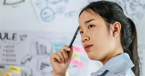 Divergent Thinking Kunci Untuk Menemukan Solusi Inovatif