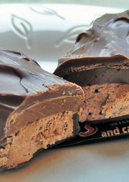 Mars Bar Fan Casting