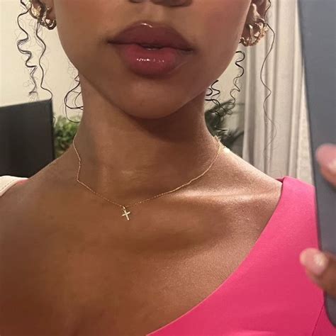 Sisi Thesierramarie Threads Say More