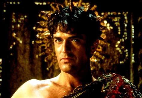 El Hado Oberón Rupert Everett En Un Fotograma De Una Escena De El