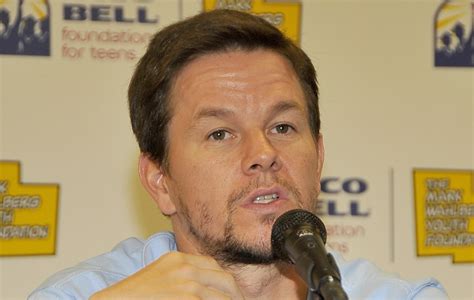 Chris Lowell Najnowsze Informacje Kultura