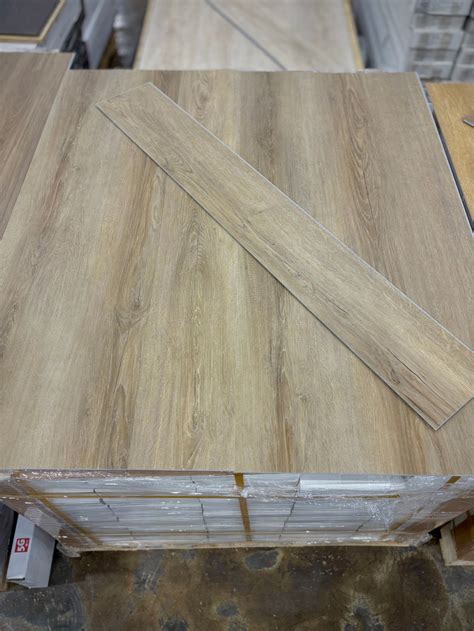 Golden Sequio Glow Soniinteriorssupply