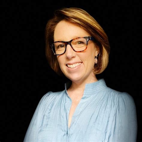 Danielle Hendricks Senior Marketing Manager Vanguard Linkedin