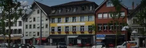 Bauarbeiten Auf Der St Gallerstrasse In Gossau SG Starten