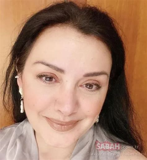 Bir Dönem Kadın Kuşağı Deyince Akla Ilk O Gelirdi 55 Yaşındaki Esra Ceyhan Yıllar Içinde çok