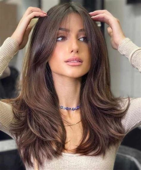 10 Tendências De Corte De Cabelo Feminino Para 2025 E De 60 Fotos De