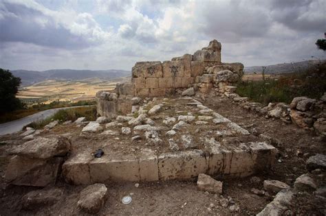 Fa Parte Del Territorio Come Gli Archeologi Israeliani Legittimano Lannessione Palestina