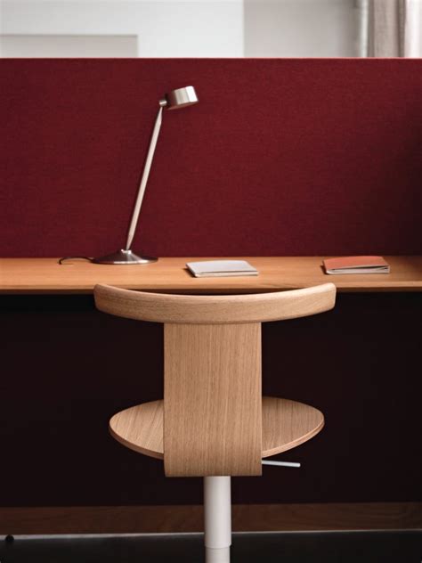Resident Challenges Conventional Office Design With Jiro Swivel Chair