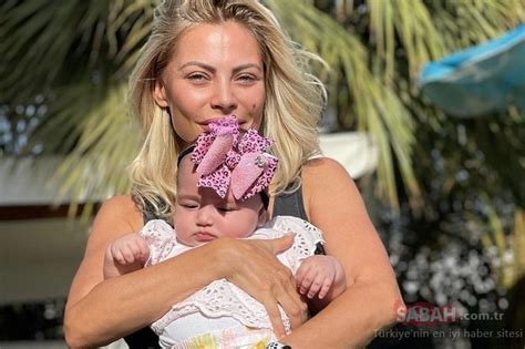 Seray Sever Kızları Sofia Ve Alyanın Birinci Yaşını Kutladı İşte Seray Severin Kızlarının Ilk