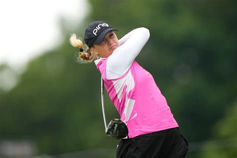 Womens Pga Lee Anne Pace Sets Pace Landlord And Tenant Contend A Rookie Uses Her 11th Caddie