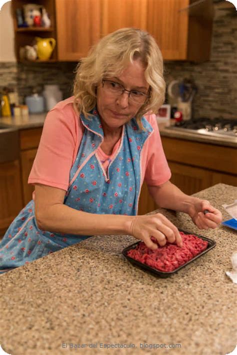 → Seduciendo A Joyce Mithcell Pelicula Lifetime Sinopsis Elenco Ciclo Ripped From The