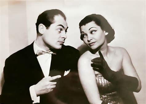 Rămasă Singură în România S A Apucat De Muzică Pentru A Se întreține