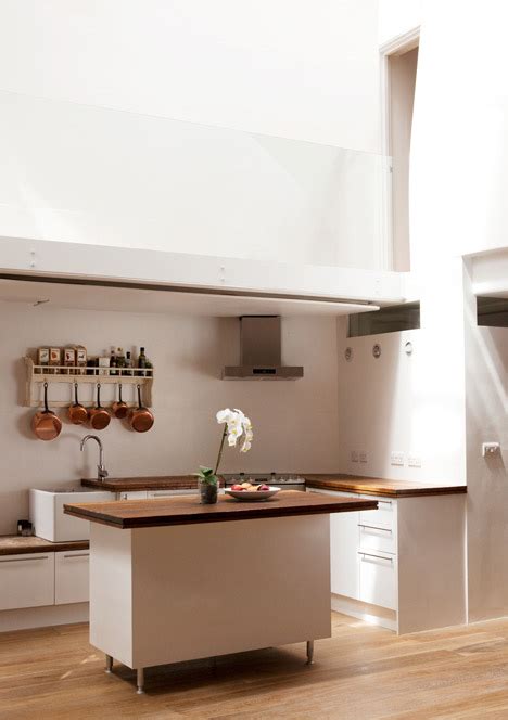 Archway Studios In A Railway Arch By Undercurrent Architects