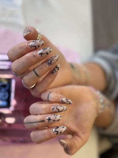 Luxury Nails And Spa Cardiff 94 Whitchurch Road Cardiff Cf14 3ly United Kingdom