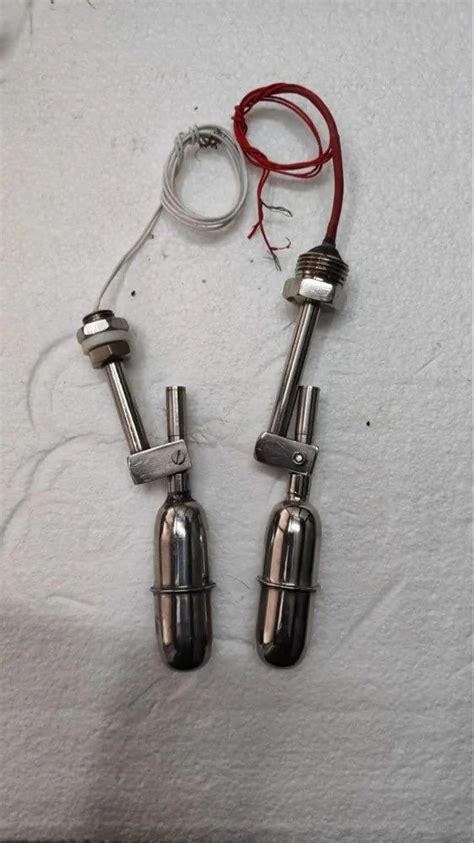 Stainless Steel Float Switches Top Mount At ₹ 250 In Vadodara Id 2856897804162