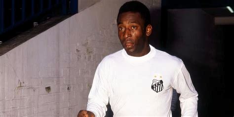 How Many Goals Pele Officially Scored