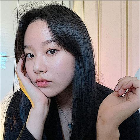 Park Youna Sharpen Gadis Cantik Kecantikan Gadis