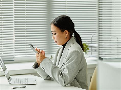 Enhancing Mobile Security With Enterprise Mobility Management Rubicon 8