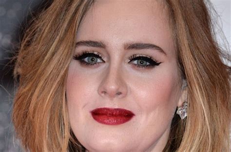 ¡adele Cumple 37 Y Deja A Sus Fans Boquiabiertos Con Su Apariencia De
