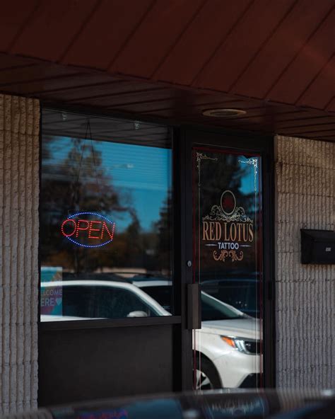 Piercings By Justin Had The Opportunity To Pierce This Scapha With A Gorgeous 18k White Gold