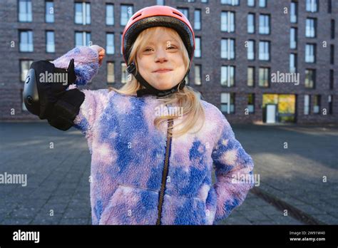 Muskel Mädchen Fotos Und Bildmaterial In Hoher Auflösung Alamy