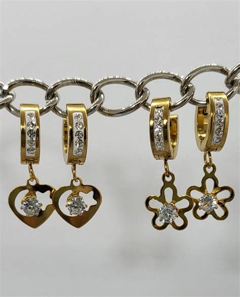 Argollitas De Cierre Cubano Con Strass Distrito Moda