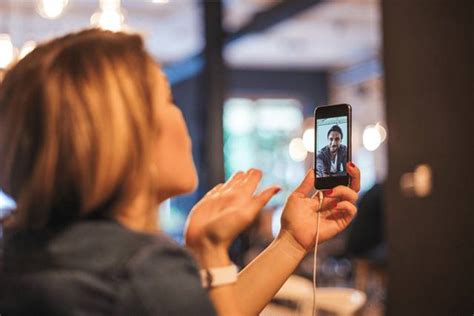 Sexting 101 Master The Art Of Sexting Keep It Spicy Safe And Smart