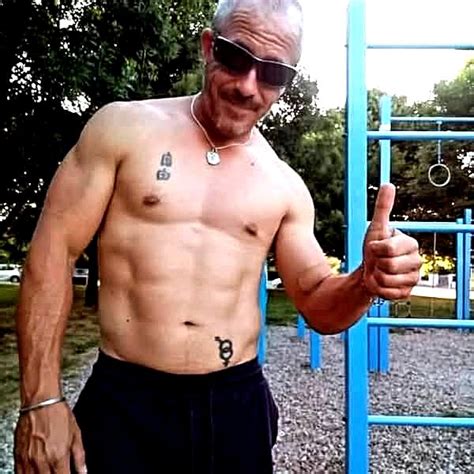 Dario Bertocchi Spacca La Fica Alla Sua Amica Di Livorno Amaporn