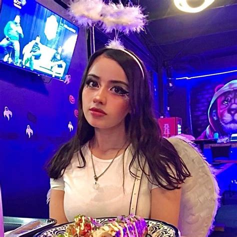 Adalay Tay Adytai2002 • Threads Say More