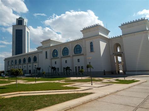 مسجد عبد الحميد بن باديس وهران