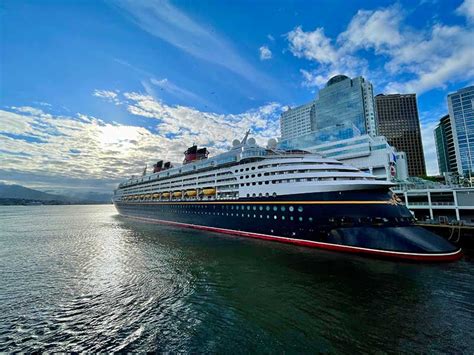Disney Cruise Ship Wonder