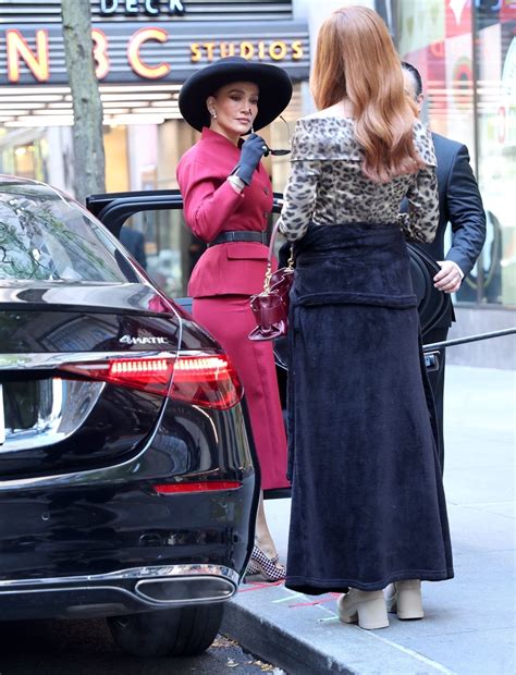 Jennifer Lopez Netflix Movie The Last Mrs Parrish Wraps Filming