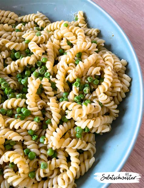 Nudelsalat Mit Pesto Und Erbsen Rezept