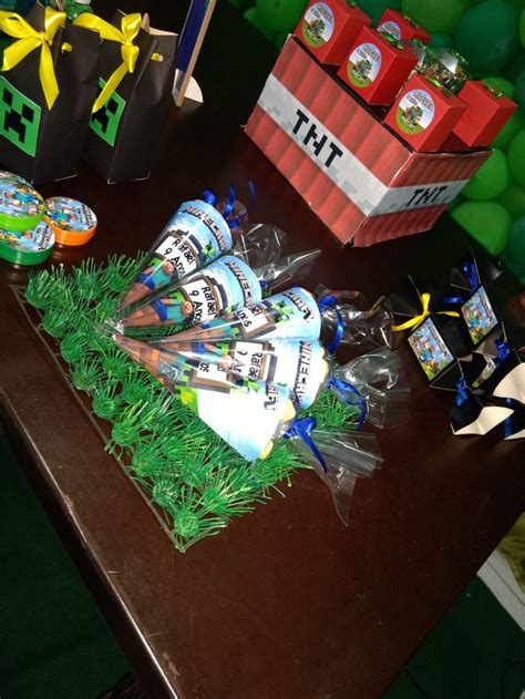 Minecraft Candy Table