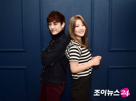 추화정x홍콩가수 키스 국경 넘은 사랑고백송 노래로 교감 인터뷰