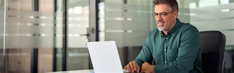 Dr Stephen Hamil Nbs