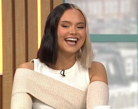 Talia On Sunday Brunch R Sidegirlies