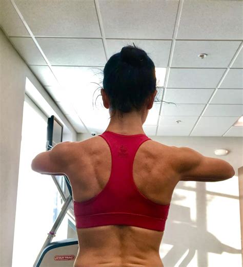 Did A Little Rhomboid Work Today Fun Nudes Sexpornpicturescom